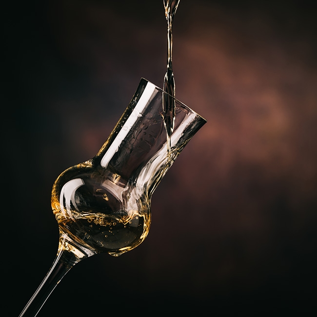 Eine große Auswahl an Grappas bei obstler.de